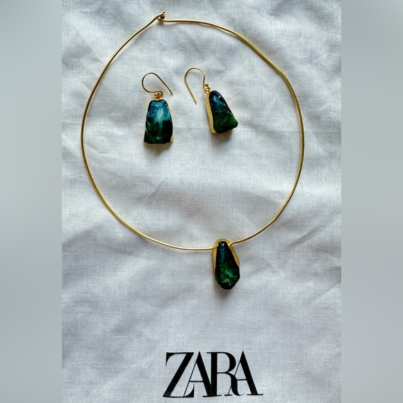 Zara | Jewelry | Zara Limited Edition Raw Stone Gold Plated Brass ...